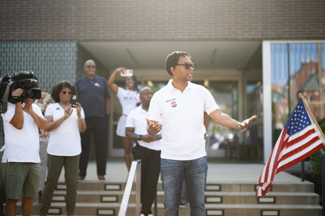 Cori Bush primary election results: Bush loses to Wesley Bell